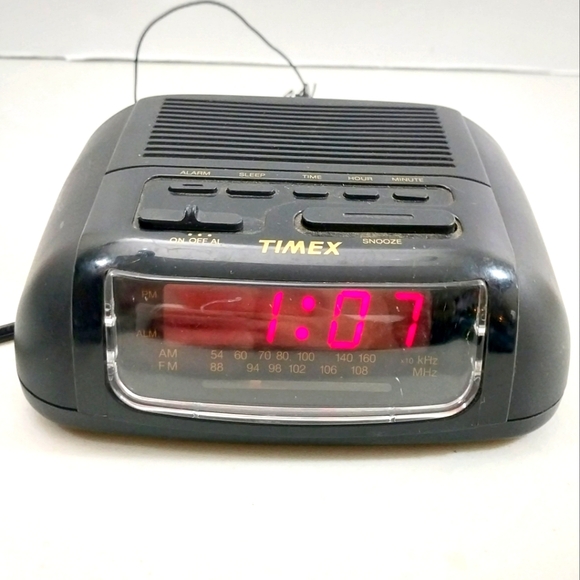 Timex | Other | Vintage Timex Digital Alarm Clock Radio A3 | Poshmark